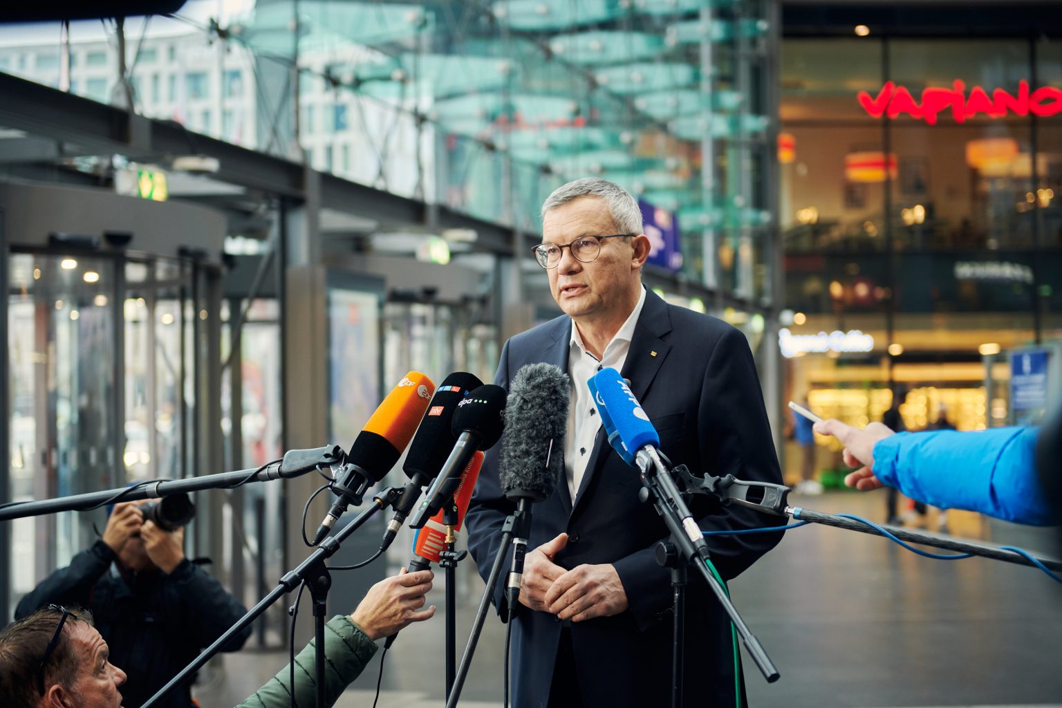 GDL-Streik: Bahnverkehr in Baden-Württemberg am 7. und 8. Dezember ...