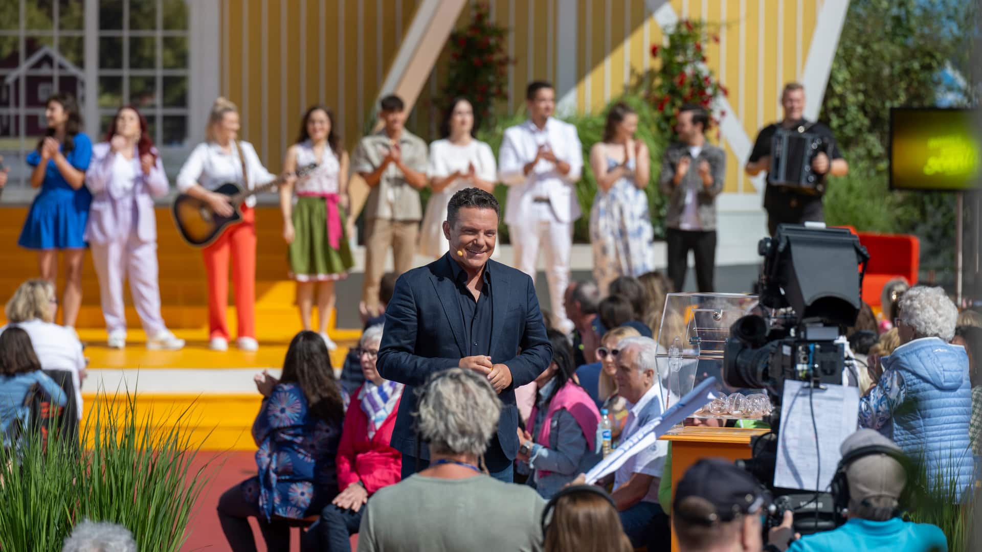 Stefan Mross kehrt zurück: "Immer wieder sonntags" auch 2025 im Ersten!