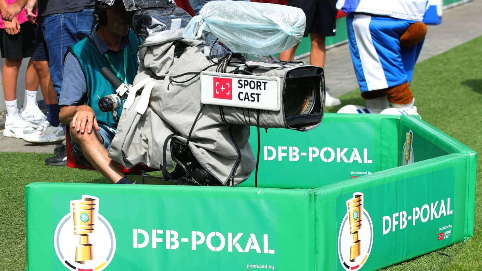 DFB-Pokal heute live im ZDF und bei Sky: So verpassen Sie kein Spiel – Der komplette DFB-Pokal ...