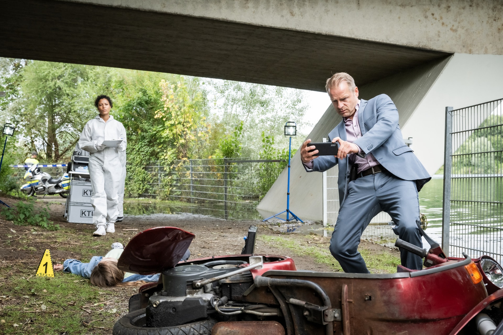 "Marie Brand und das tote Au-pair": Rätselhafter Brückentod – Mord oder Unfall?